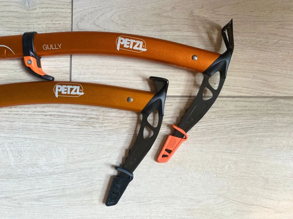 PETZL GULLY 冰镐保护套 来自 VEX MakerWorld：免费下载 3D 模型