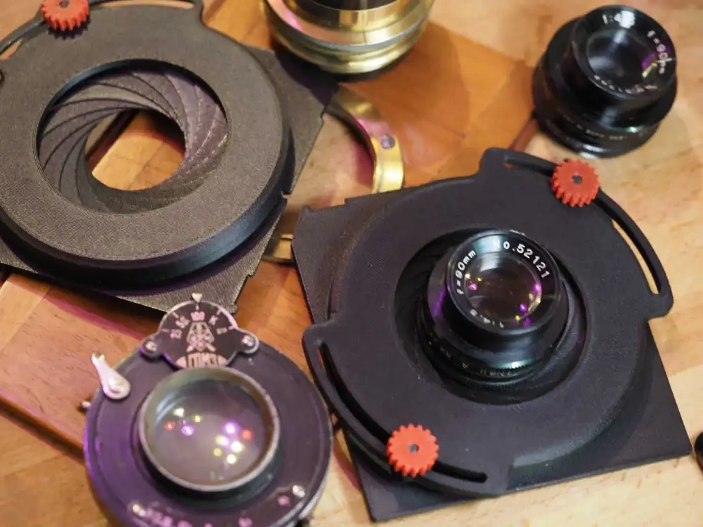 Linhof_IrisClamp - 免费 3D 打印模型 - MakerWorld