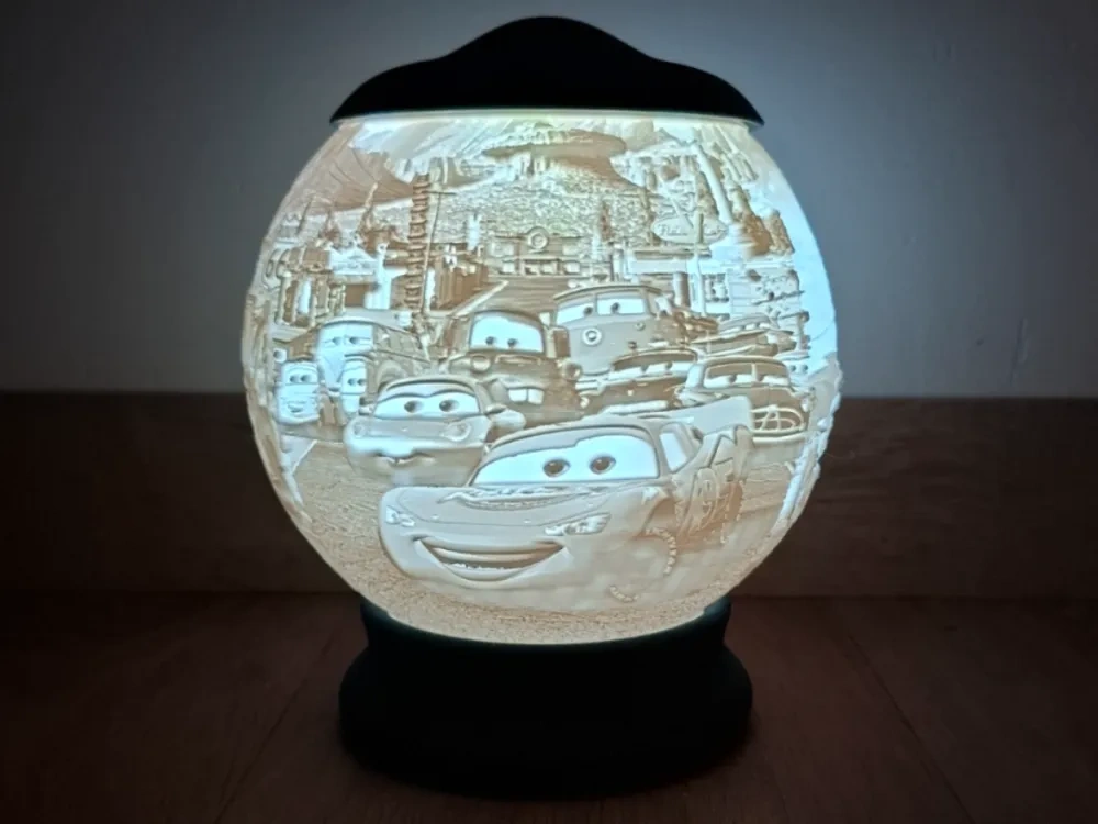 Lithophanie - flash mcqueen 01 来自 SlyCooper-Master MakerWorld：免费下载 3D 模型