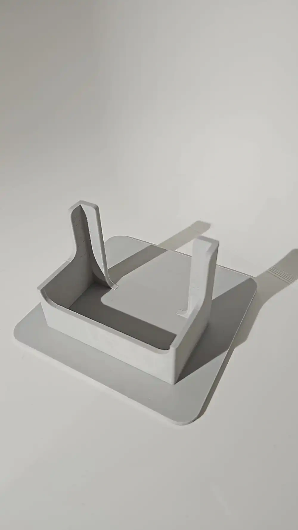 用于 TP-Link RE650 WLAN AC2600 中继器的支架 来自 DerHerman MakerWorld：免费下载 3D 模型