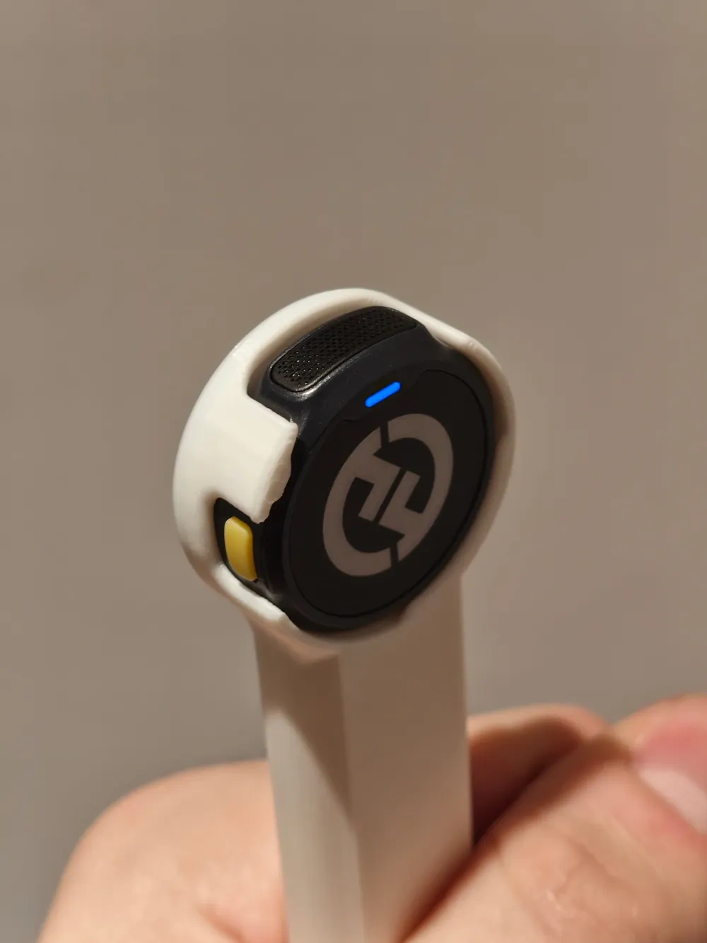 适用于 Hollyland Lark M2 的手持支架 来自 bri MakerWorld：免费下载 3D 模型