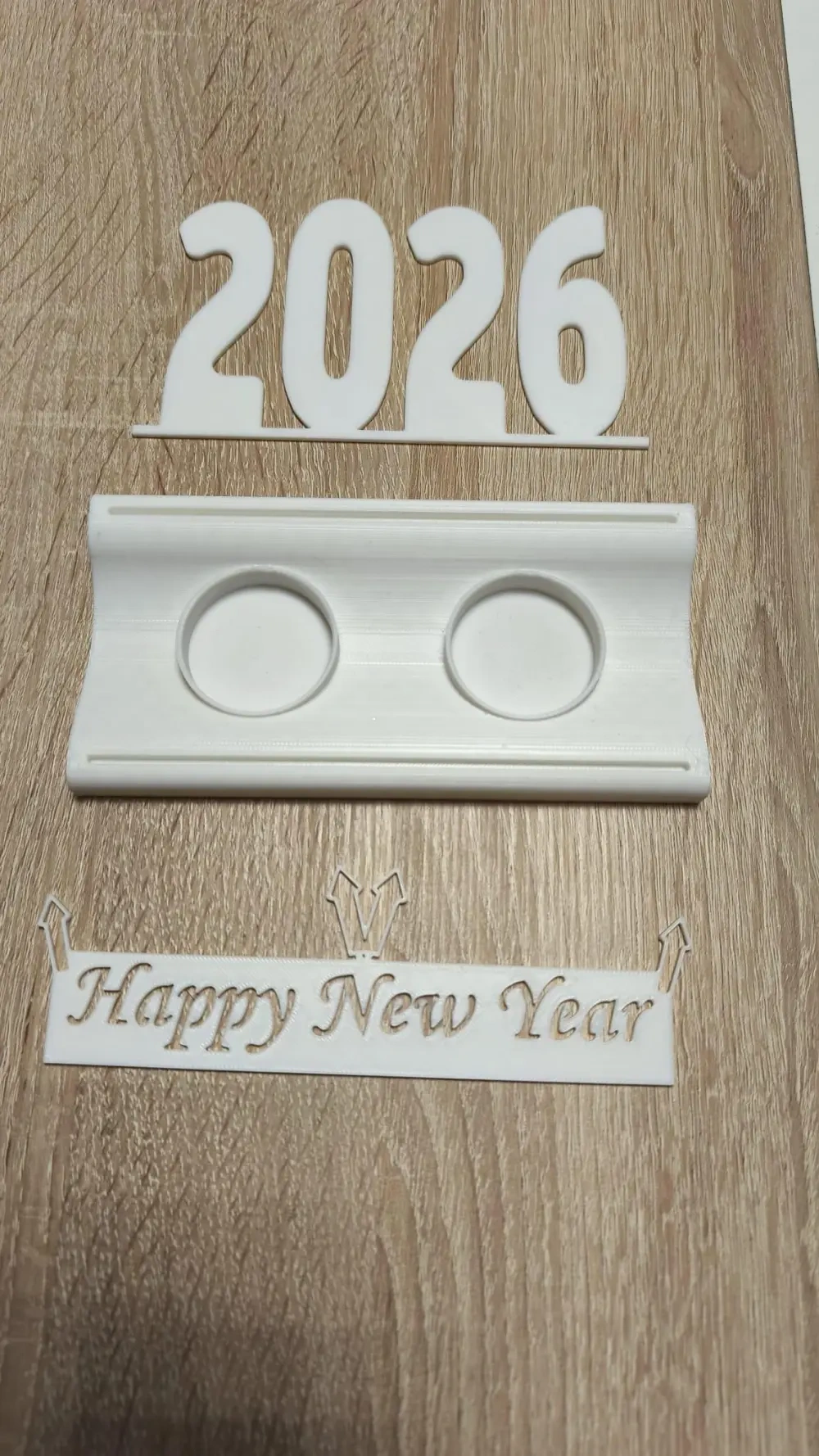 2026 新年快乐茶灯烛台 来自 daniel.rynduch MakerWorld：免费下载 3D 模型