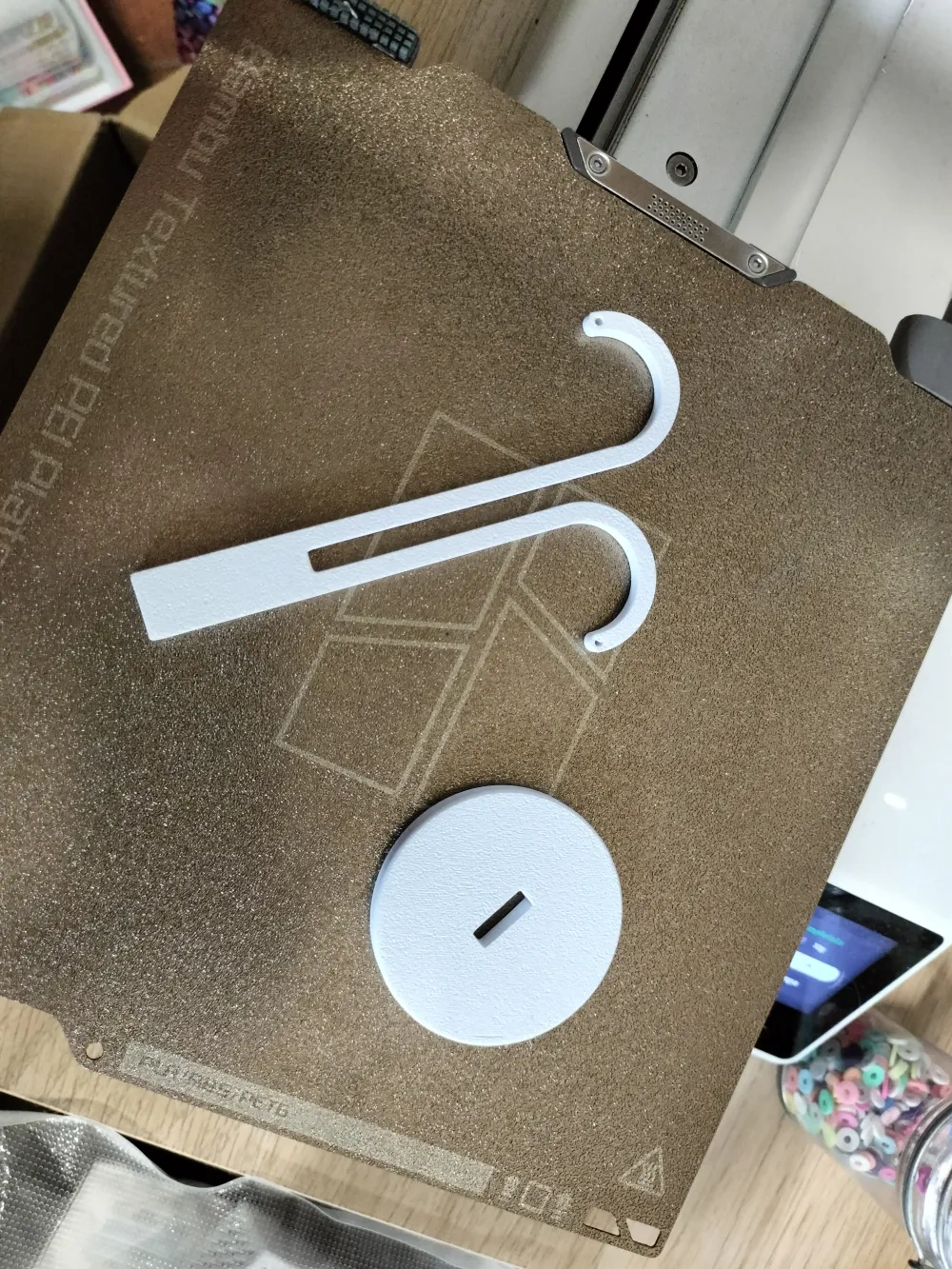 简约耳环架 – 快速简易3D打印 来自 Alessandro Mannucci MakerWorld：免费下载 3D 模型