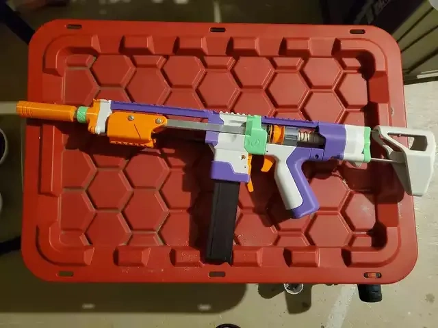 泵动 Skewer (v2) - Nerf 自制发射器 二次创作 - 来自 Sillybutts MakerWorld：免费下载 3D 模型