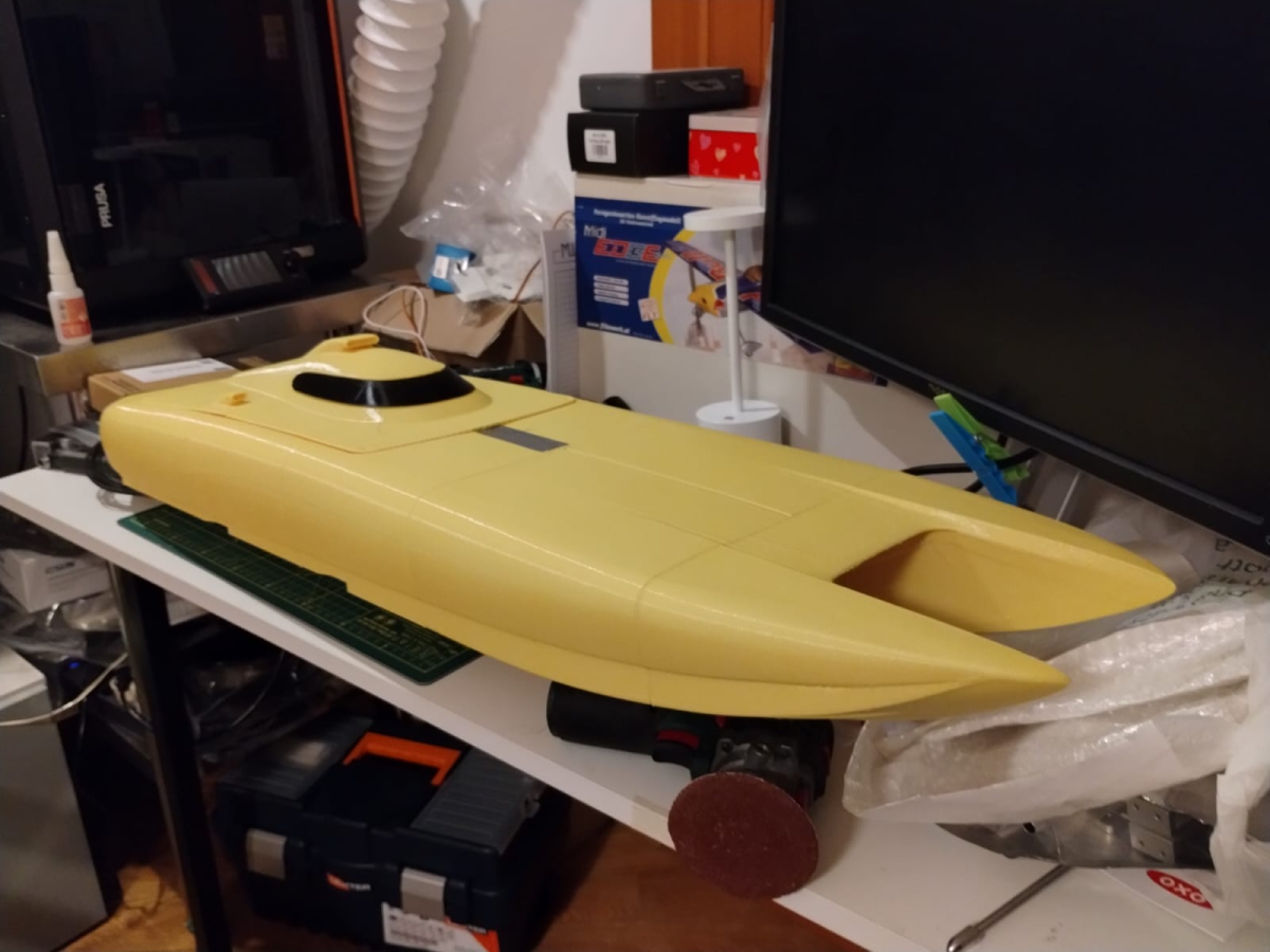Rc Mystic C5000 36英寸远洋双体赛艇 - 免费 3D 打印模型 - MakerWorld