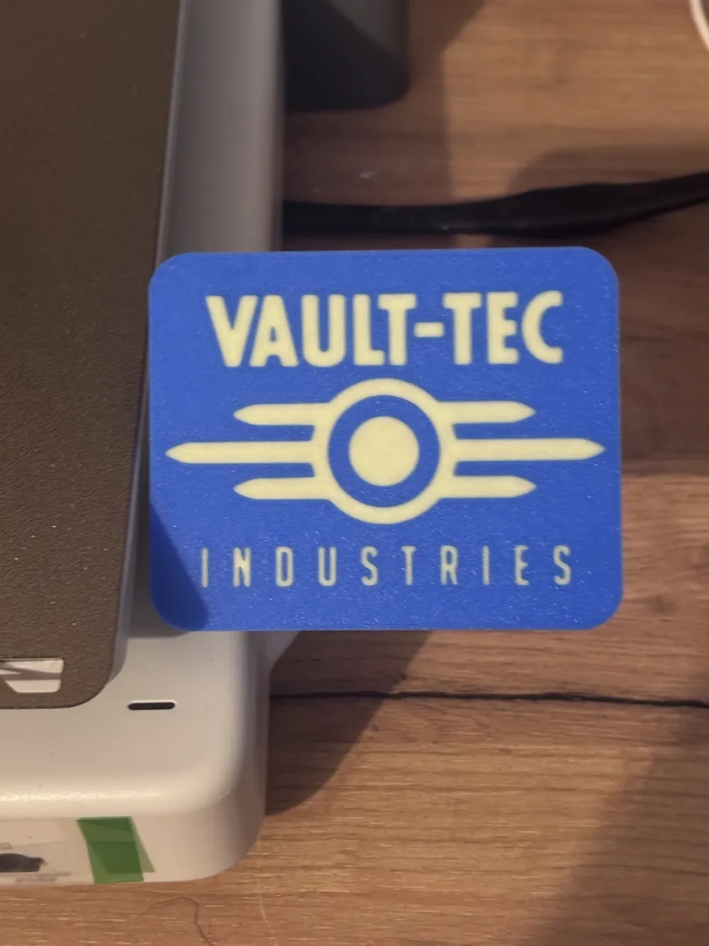 Vault - tec Fallout 屏幕保护壳 - A1 - 免费 3D 打印模型 - MakerWorld