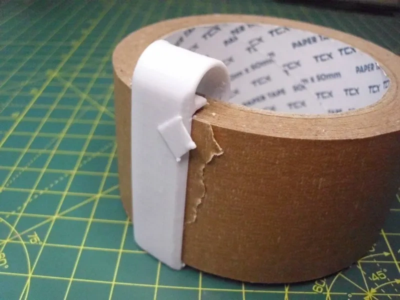 胶带切割夹 - 免费 3D 打印模型 - MakerWorld