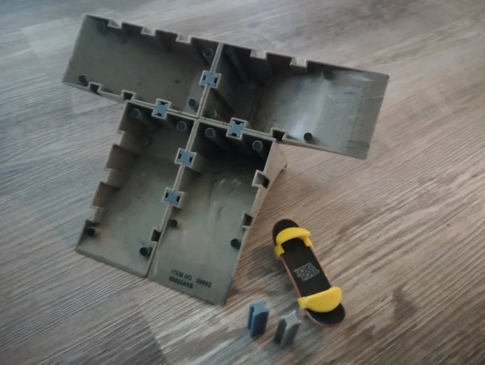 Tech Deck替换连接器 - 免费 3D 打印模型 - MakerWorld