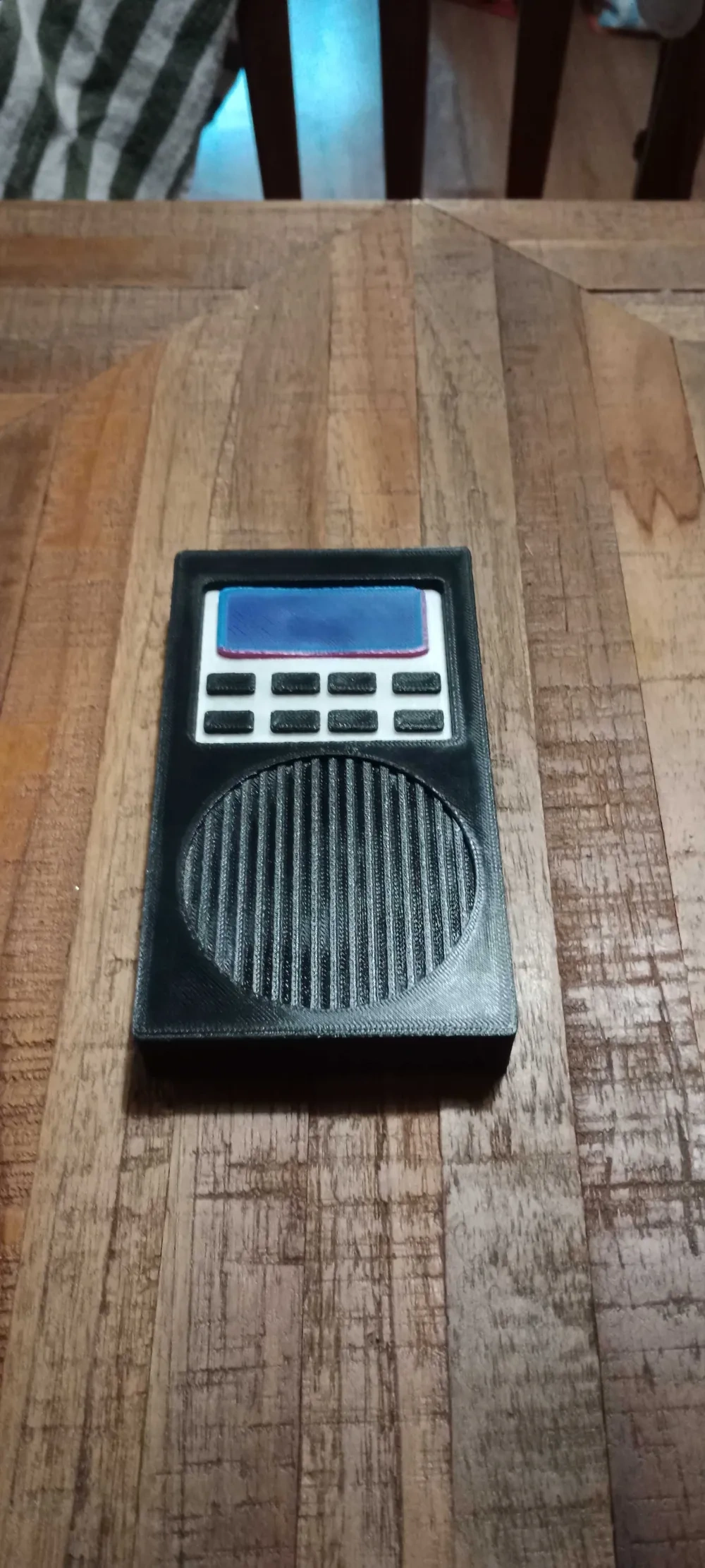 Phasmophobia 通灵盒 - 免费 3D 打印模型 - MakerWorld