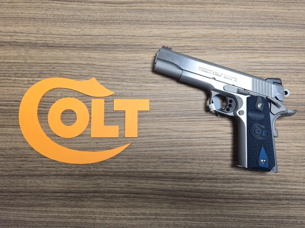 Colt 标志用于装饰 - 免费 3D 打印模型 - MakerWorld
