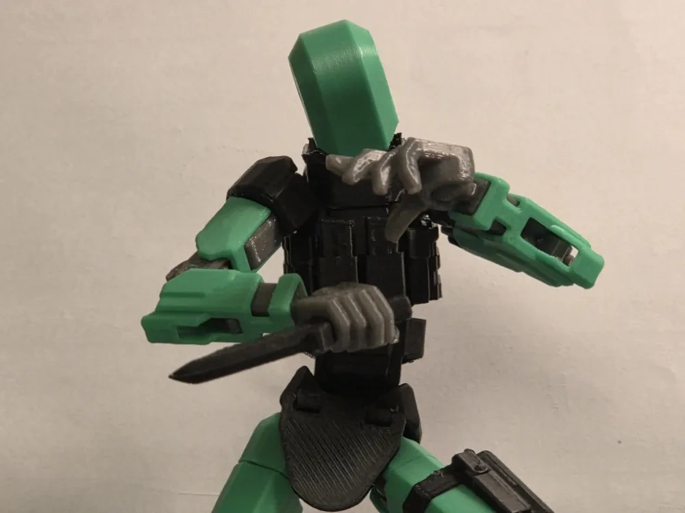 重型防弹背心/IOTV 用于 Dummy 13 - 免费 3D 打印模型 - MakerWorld