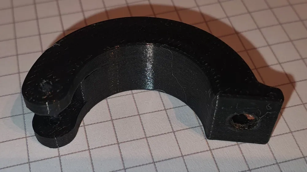 Zundapp Z810 Ananda D13 LCD 电脑固定夹修复 - 免费 3D 打印模型 - MakerWorld