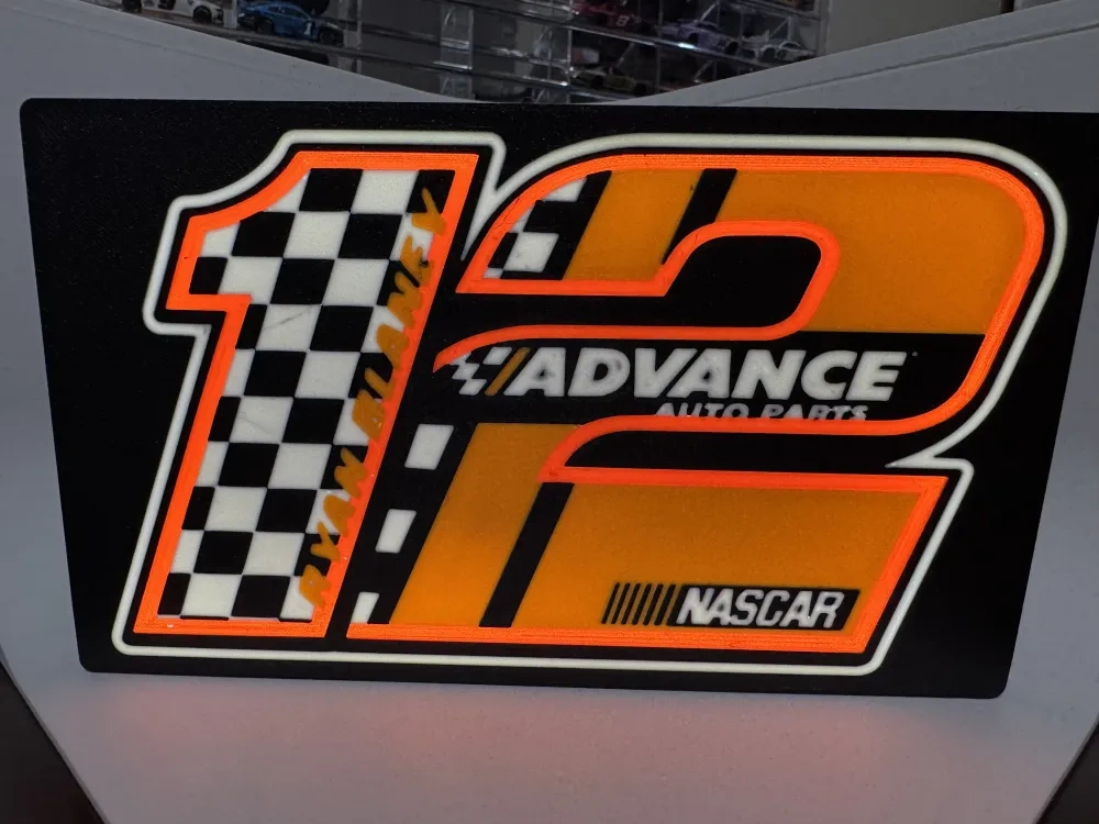 Ryan Blaney 12 灯箱 - 免费 3D 打印模型 - MakerWorld