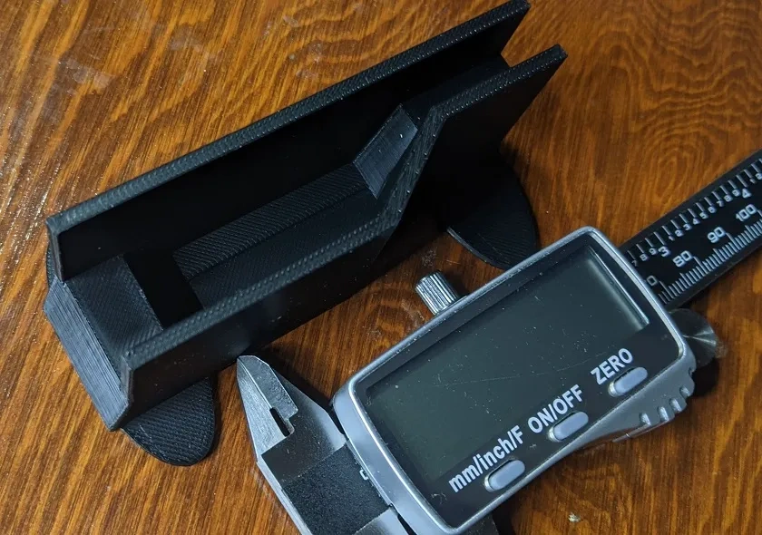 卡尺，数字置物架/支架/桌面安装 - 免费 3D 打印模型 - MakerWorld
