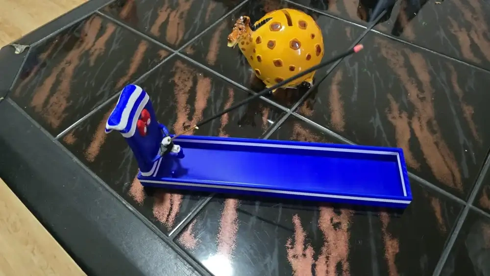 Towelie / 熏香 - 免费 3D 打印模型 - MakerWorld