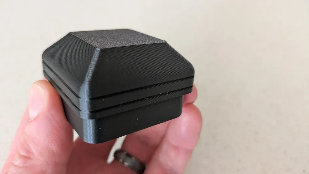 水疗/泳池围栏帽 - 免费 3D 打印模型 - MakerWorld