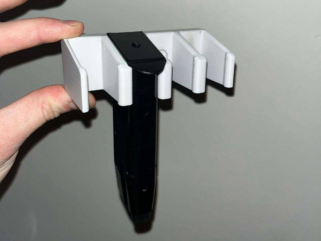 CZ 75 B 弹匣座 (4个插槽) - 免费 3D 打印模型 - MakerWorld