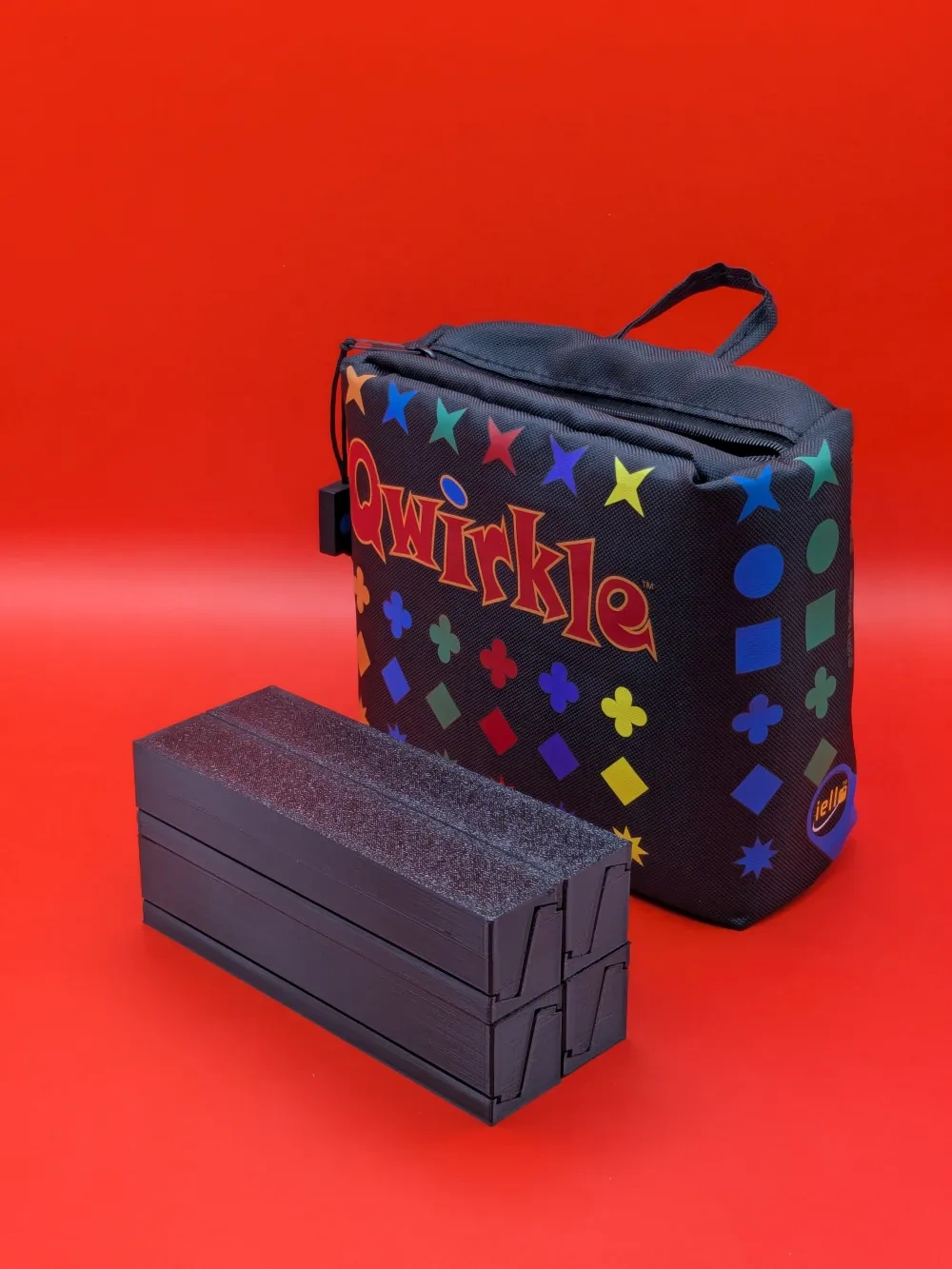 Qwirkle棋子支架（旅行版） - 免费 3D 打印模型 - MakerWorld