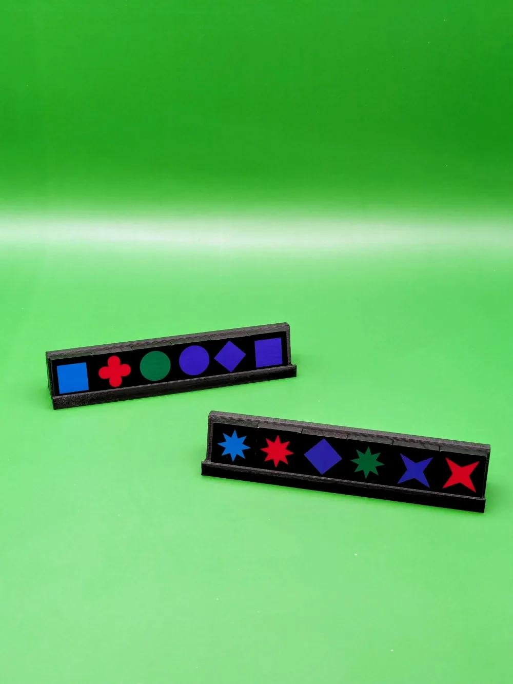 Qwirkle棋子支架（旅行版） - 免费 3D 打印模型 - MakerWorld