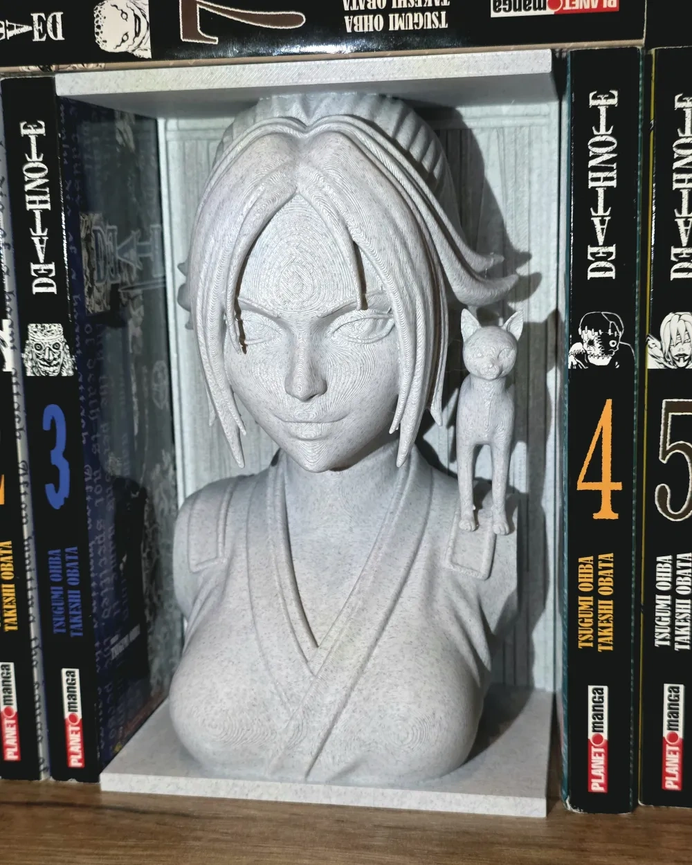 Yoruichi Shihōin - 死神 - 书立摆件 - 免费 3D 打印模型 - MakerWorld