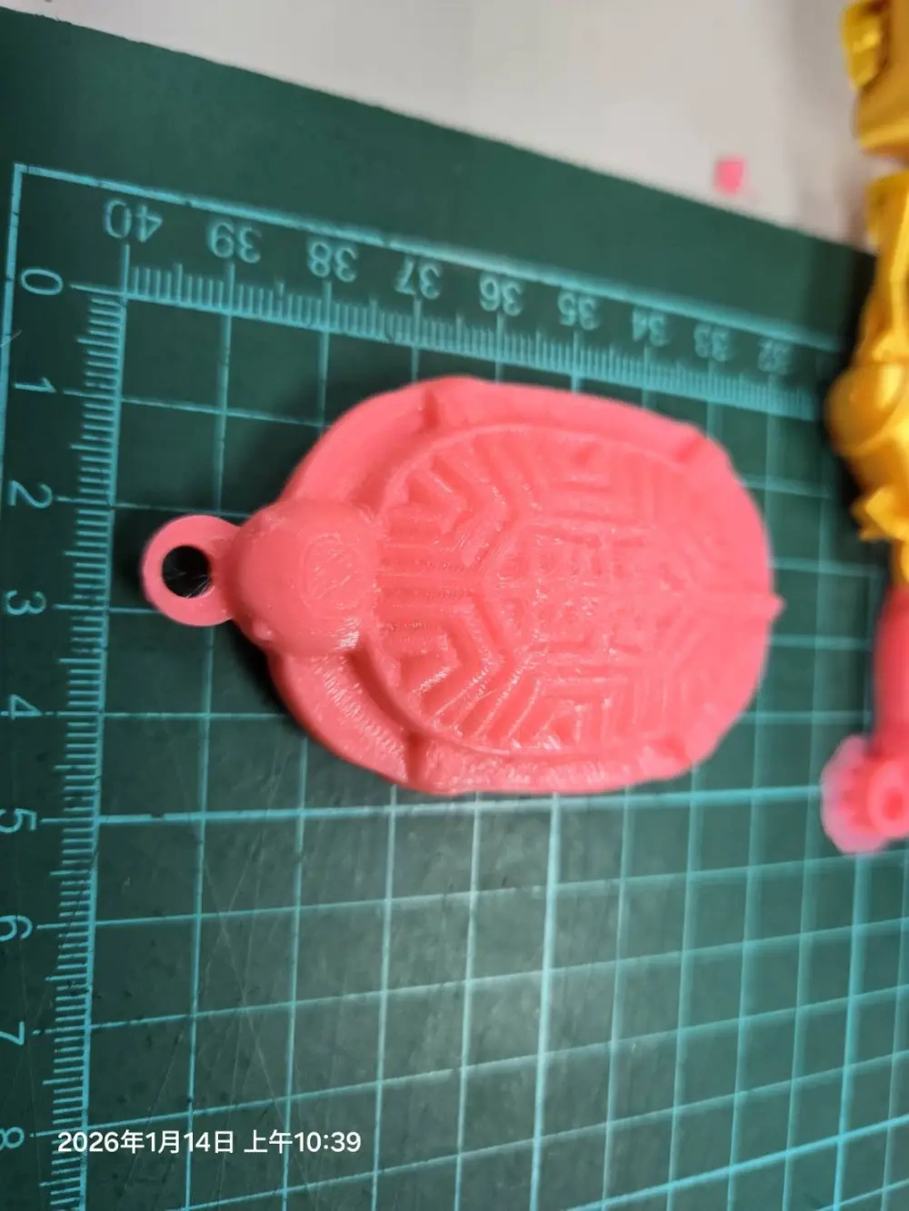 可愛的紅龜粿吊飾 - 免费 3D 打印模型 - MakerWorld