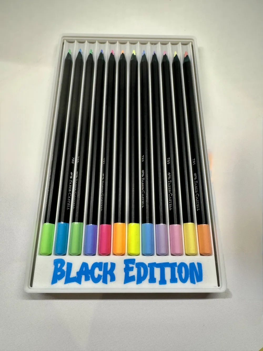 Gridfinity 3x5 - 12支铅笔托盘 (可堆叠) - 免费 3D 打印模型 - MakerWorld