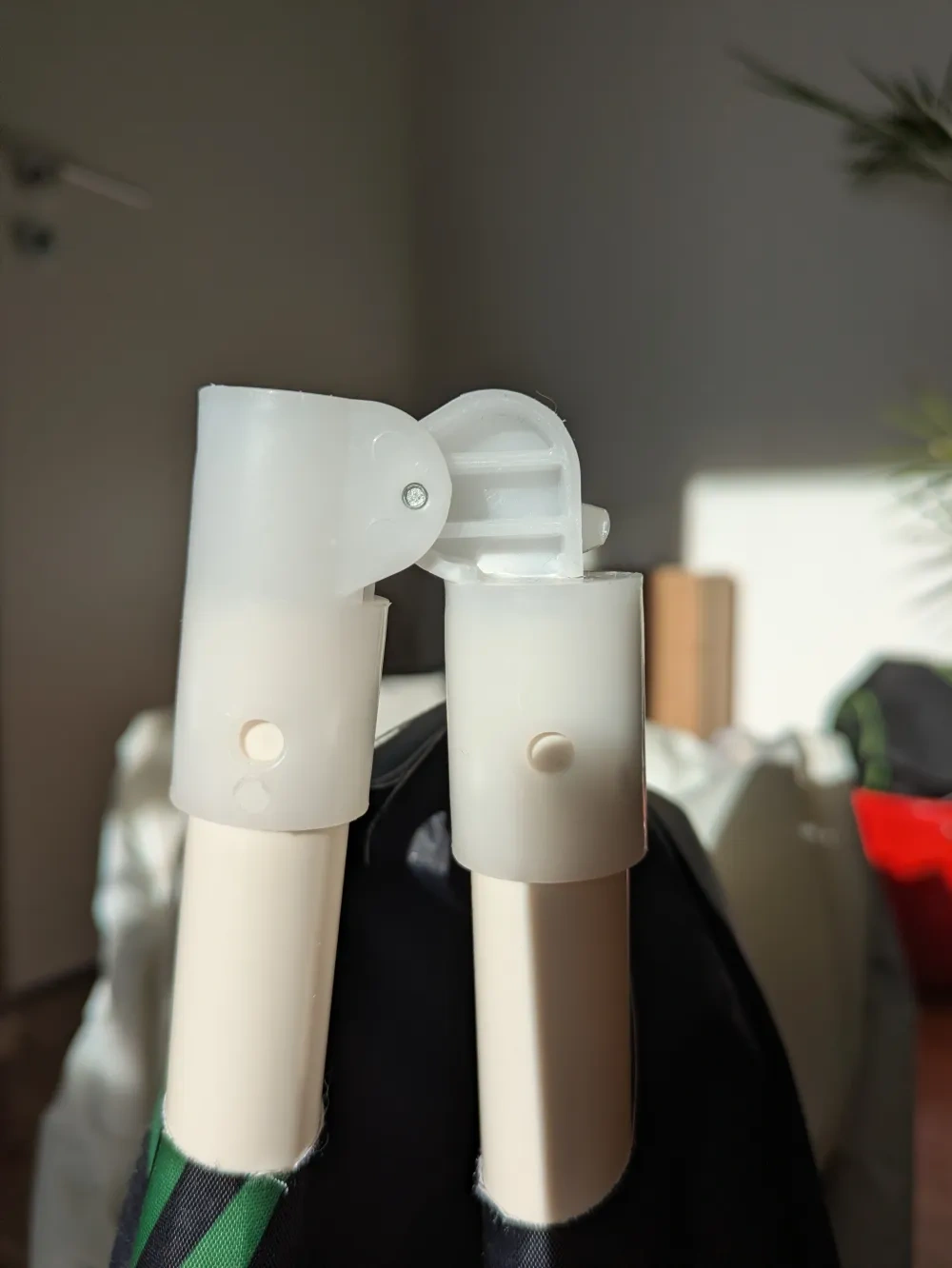 塑料浴缸管道铰链接头 180度 20毫米 - 免费 3D 打印模型 - MakerWorld