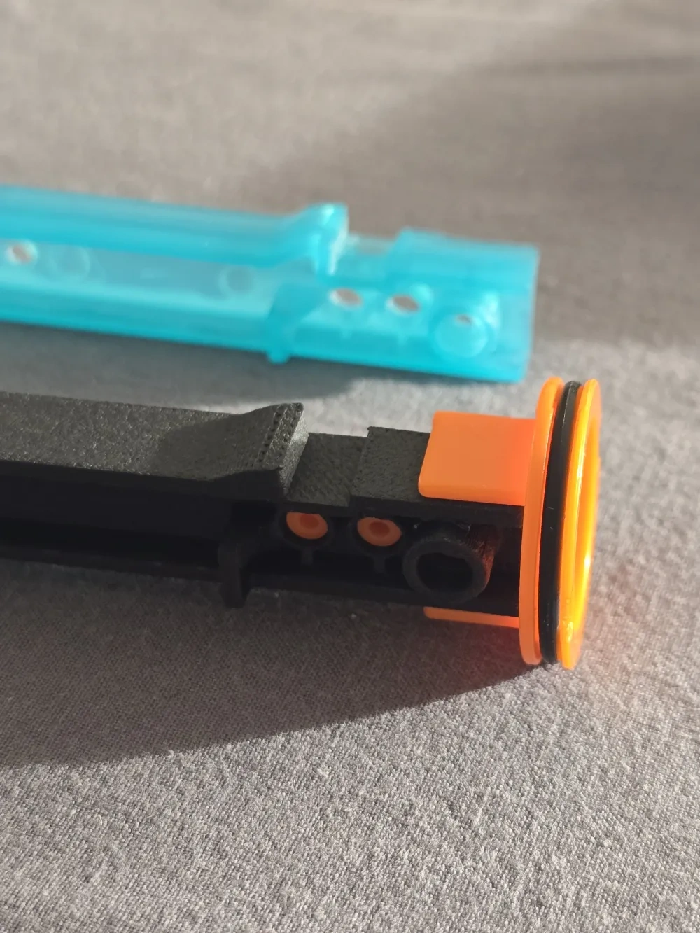 Zuru Xshot Reflex 6 重新装弹臂 - 免费 3D 打印模型 - MakerWorld