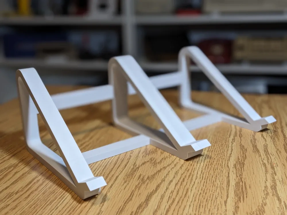 ColecoVision 置物架或桌面支架 - 35度 - 免费 3D 打印模型 - MakerWorld