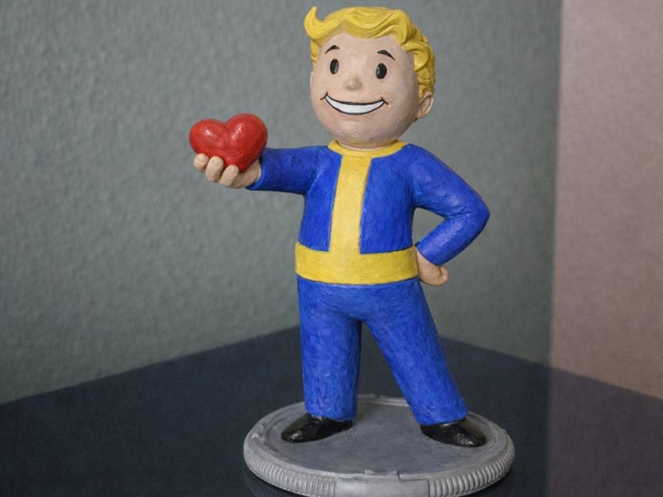 Vault Boy - Fallout - 免费 3D 打印模型 - MakerWorld