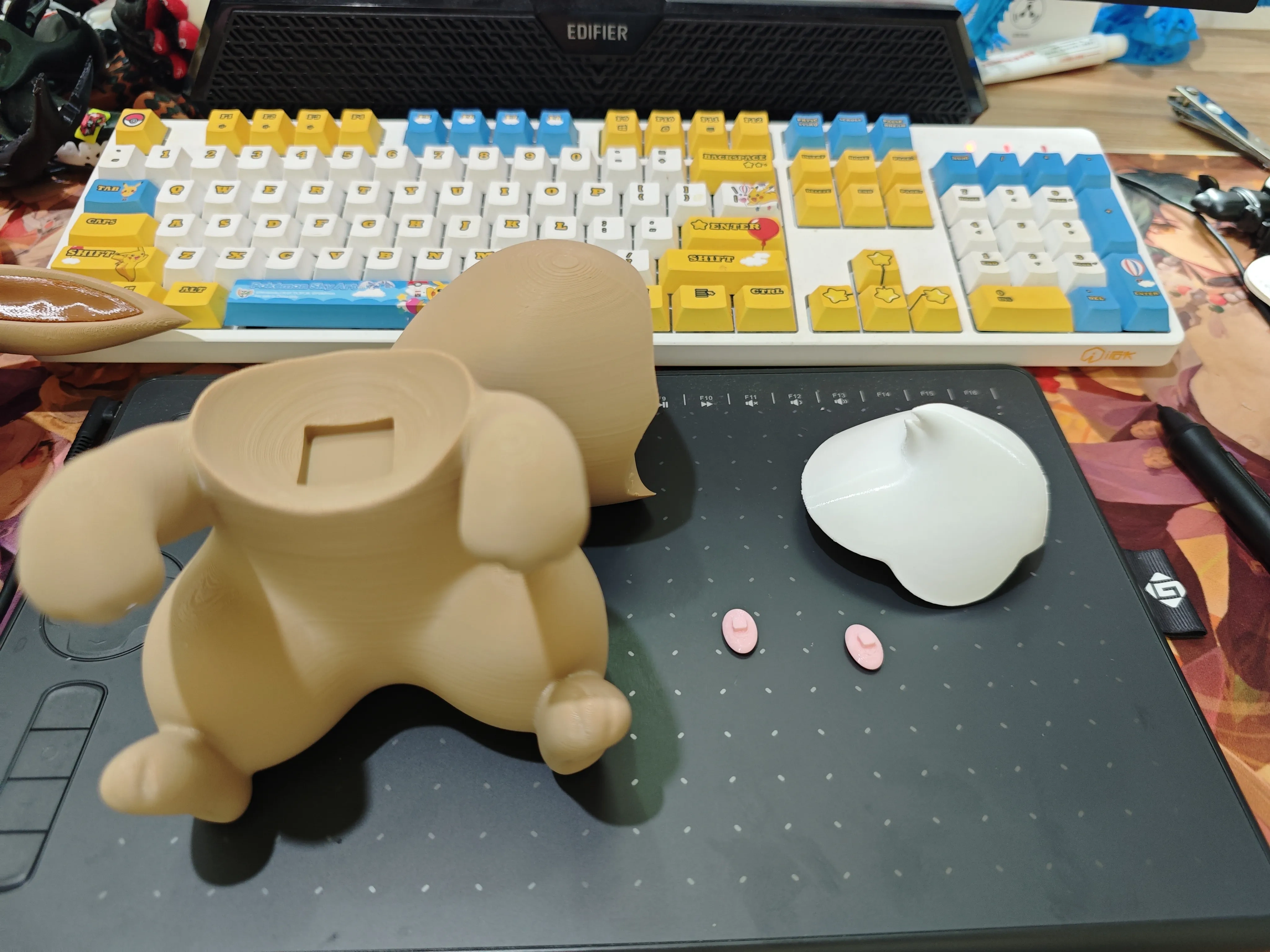 Pokemon - Eevee (Making a face) - Free 3D Print Model - MakerWorld